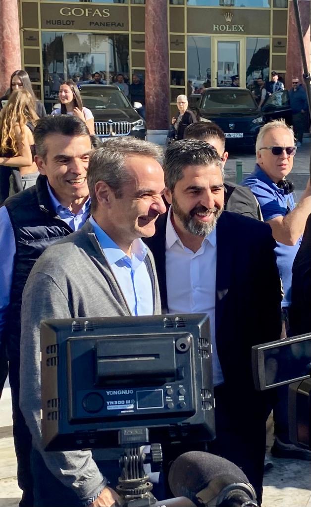 Φάνης Παπάς